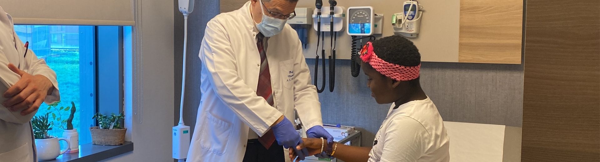 Brain Tumors in Children: Types, Causes, Symptoms & Treatment - ACIBADEM